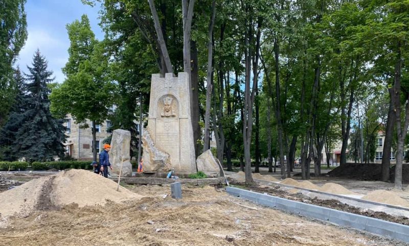Continuă lucrările de reabilitare a Scuarului ”Ion Pelivan” din ...